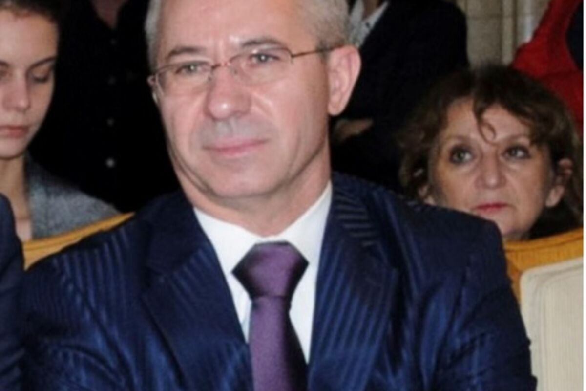 Preminuo savetnik predsednika Nikolića Predrag Mikić