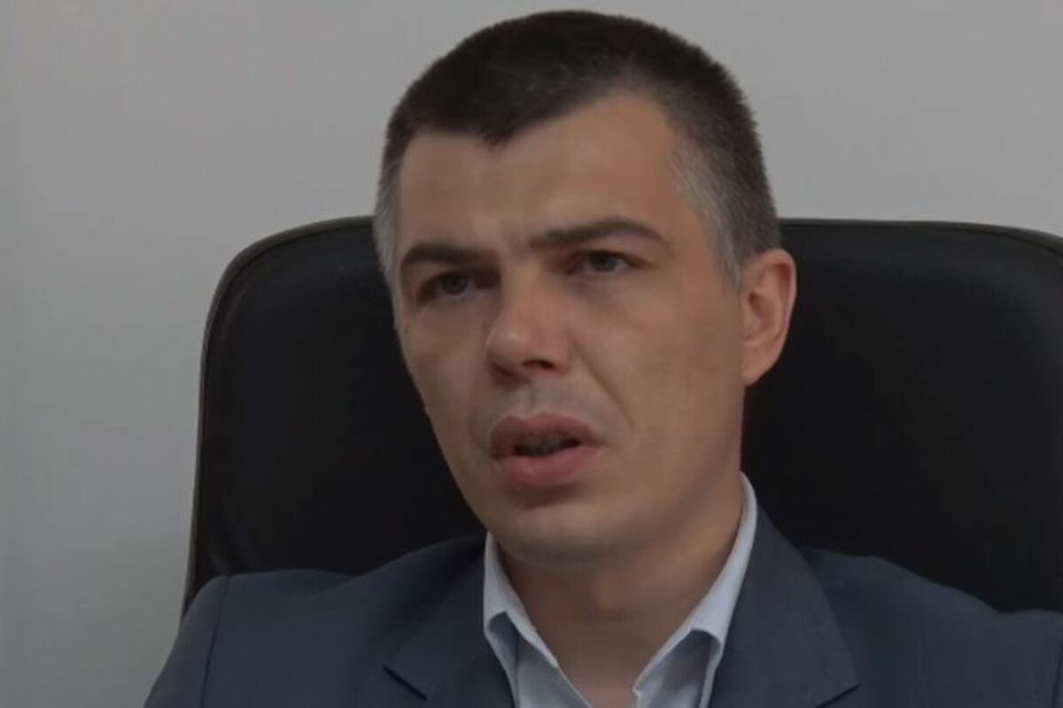 Jablanoviću smetaju srpske lične karte: ŽALIO SE ŠTO SU NA KOSOVU GLASALI GRAĐANI SA DOKUMENTIMA ...