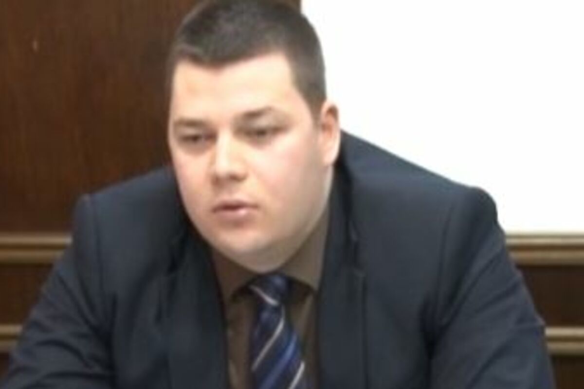 BIFTEK KOJI JEDEM KOŠTA KAO TVOJA PLATA! NISI MOJ NIVO OLOŠU, ZA TEBE ...