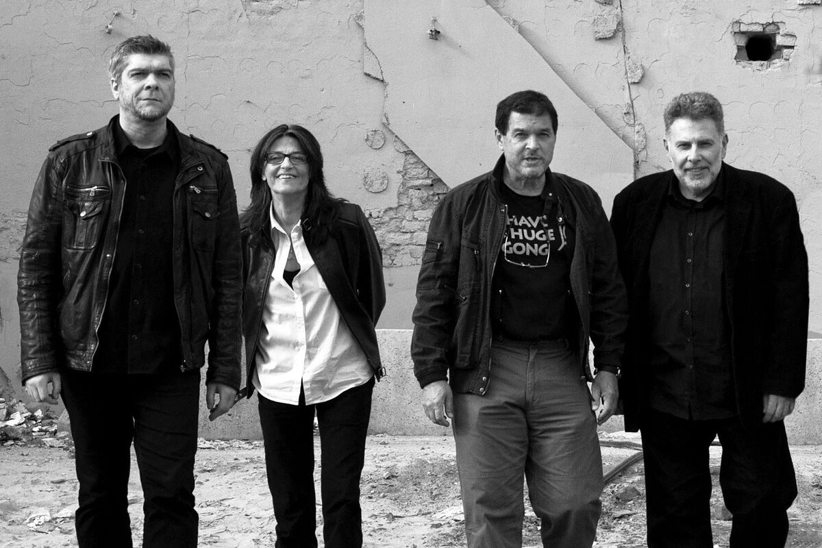 ZVUK ULICE - specijalni gosti na velikom beogradskom koncertu grupe ...