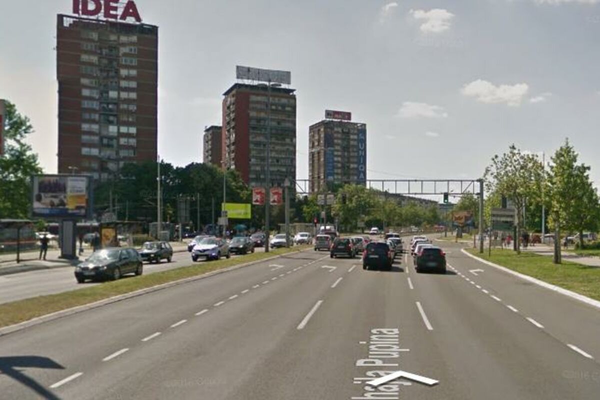 PUCNJAVA KOD UŠĆA NA NOVOM BEOGRADU: Na parkingu ranjen muškarac!