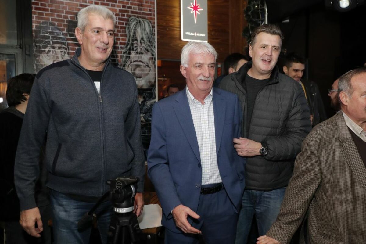 DRAMA! LEGENDA PARTIZANA U BOLNICI NA KISEONIKU ZBOG KORONE: Sa svih ...