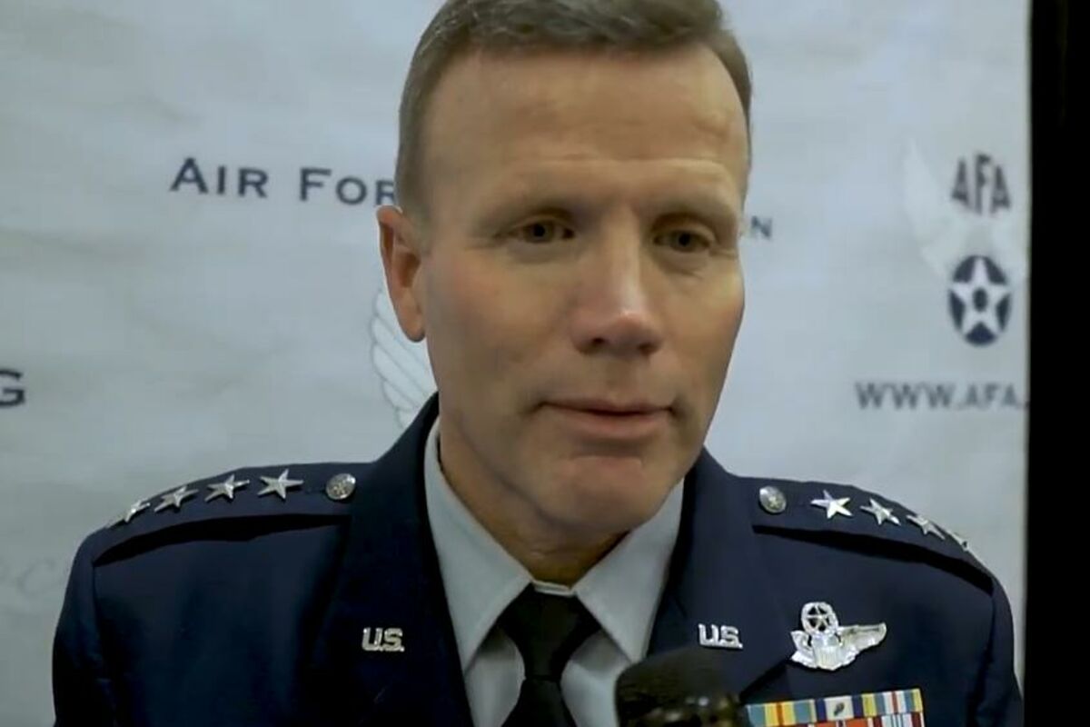 MORALI SMO DA BOMBARDUJEMO SRBIJU! NATO general šokira: Zbog Miloševića ...