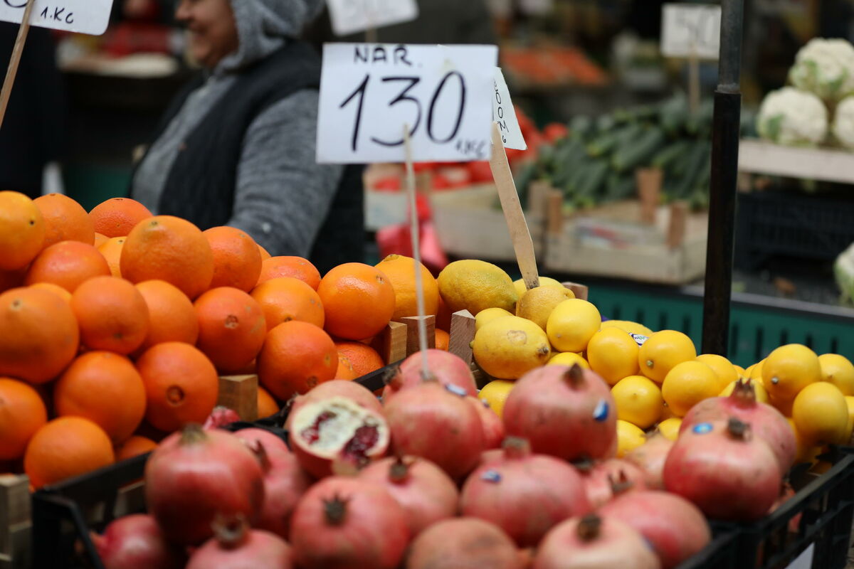 DOSTAVA ROBE OD PROIZVOĐAČA POSREDSTVOM GRADSKIH PIJACA: Vesić objasnio ...