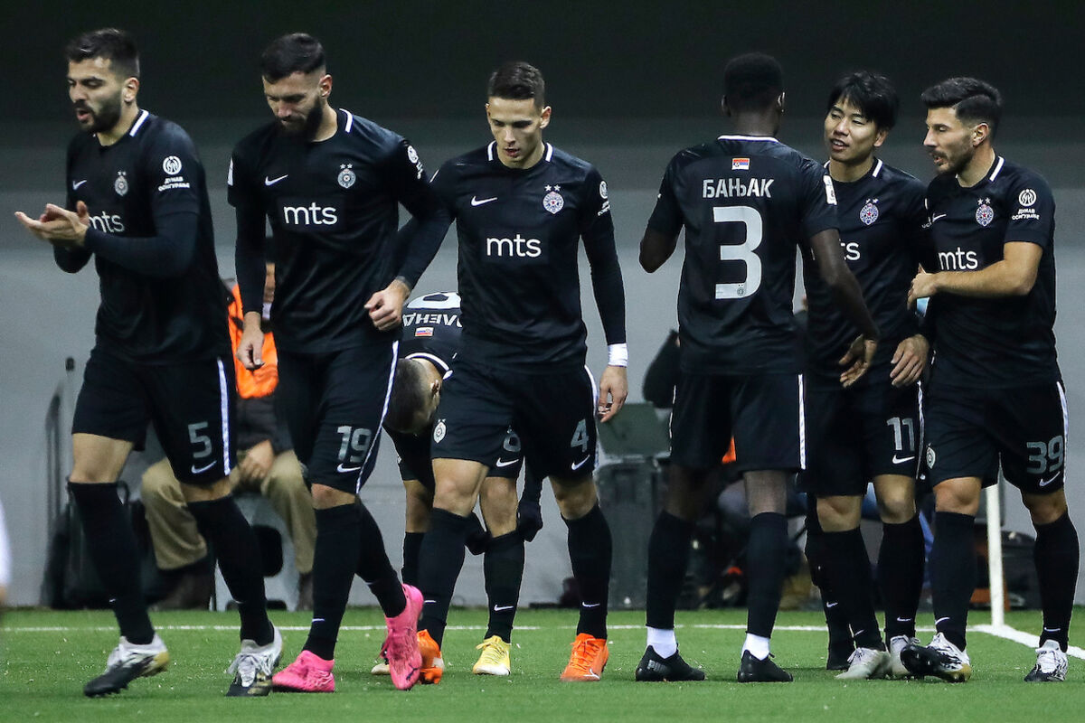 Bivši fudbaler Partizana uskoro ponovo u crno-belom?