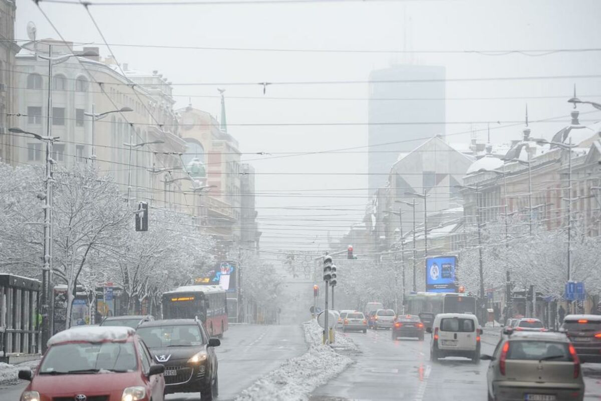 GRADSKE SLUŽBE SPREMNE ZA NOVE PADAVINE: Beograd funkcioniše normalno i ... GRADSKE SLUŽBE SPREMNE ZA NOVE PADAVINE: Beograd funkcioniše normalno i ...