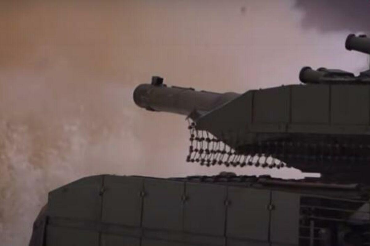 RUSKI TENKOVI STIGLI NA POLIGON blizu granice sa Avganistanom