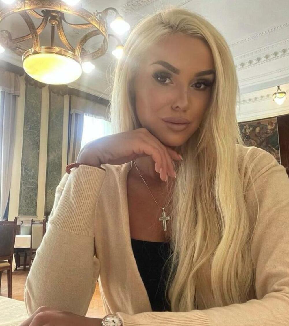 Ana Grozdanović u nesvakidašnjem izdanju! | Media