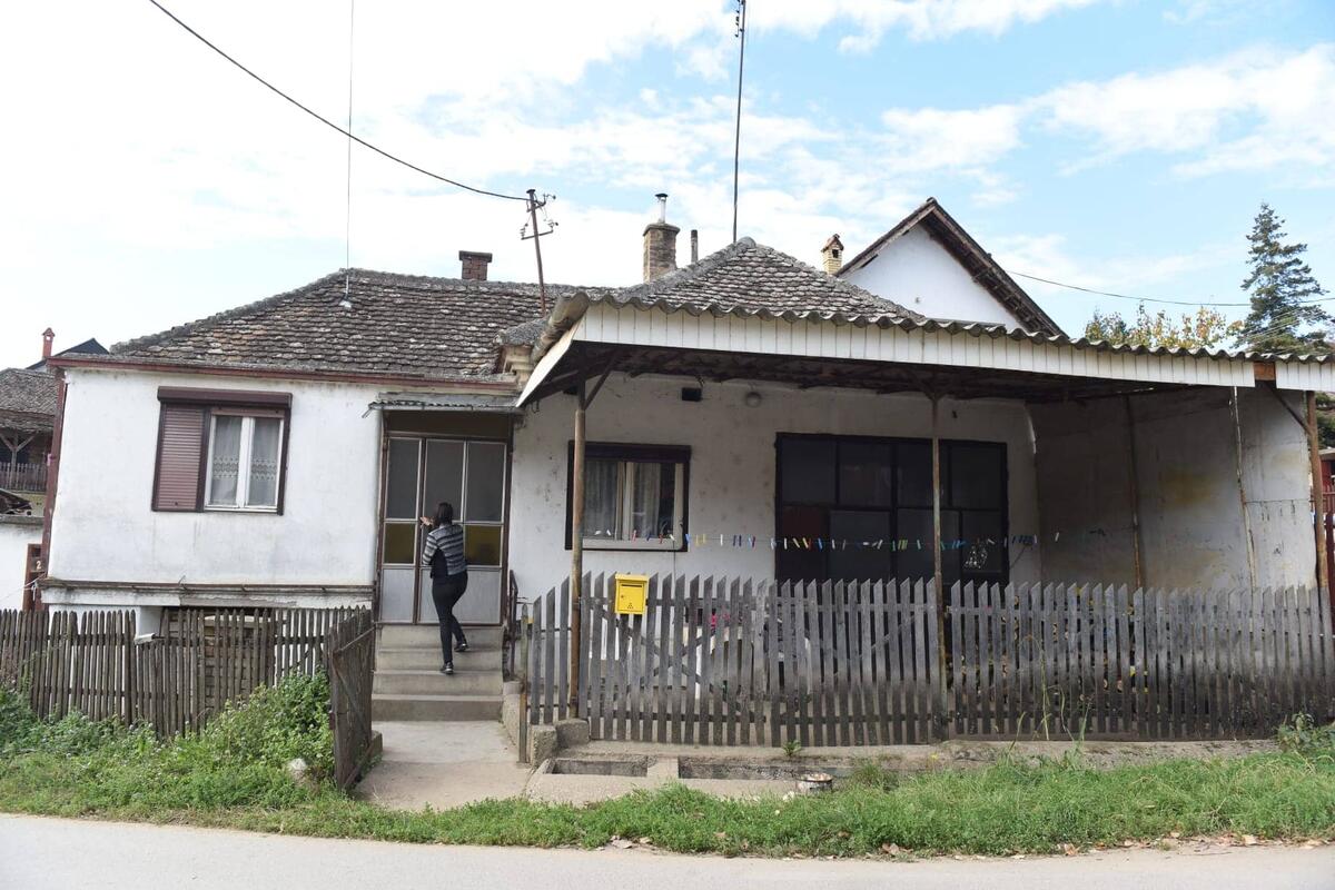 Oglasio se Centar za socijalni rad