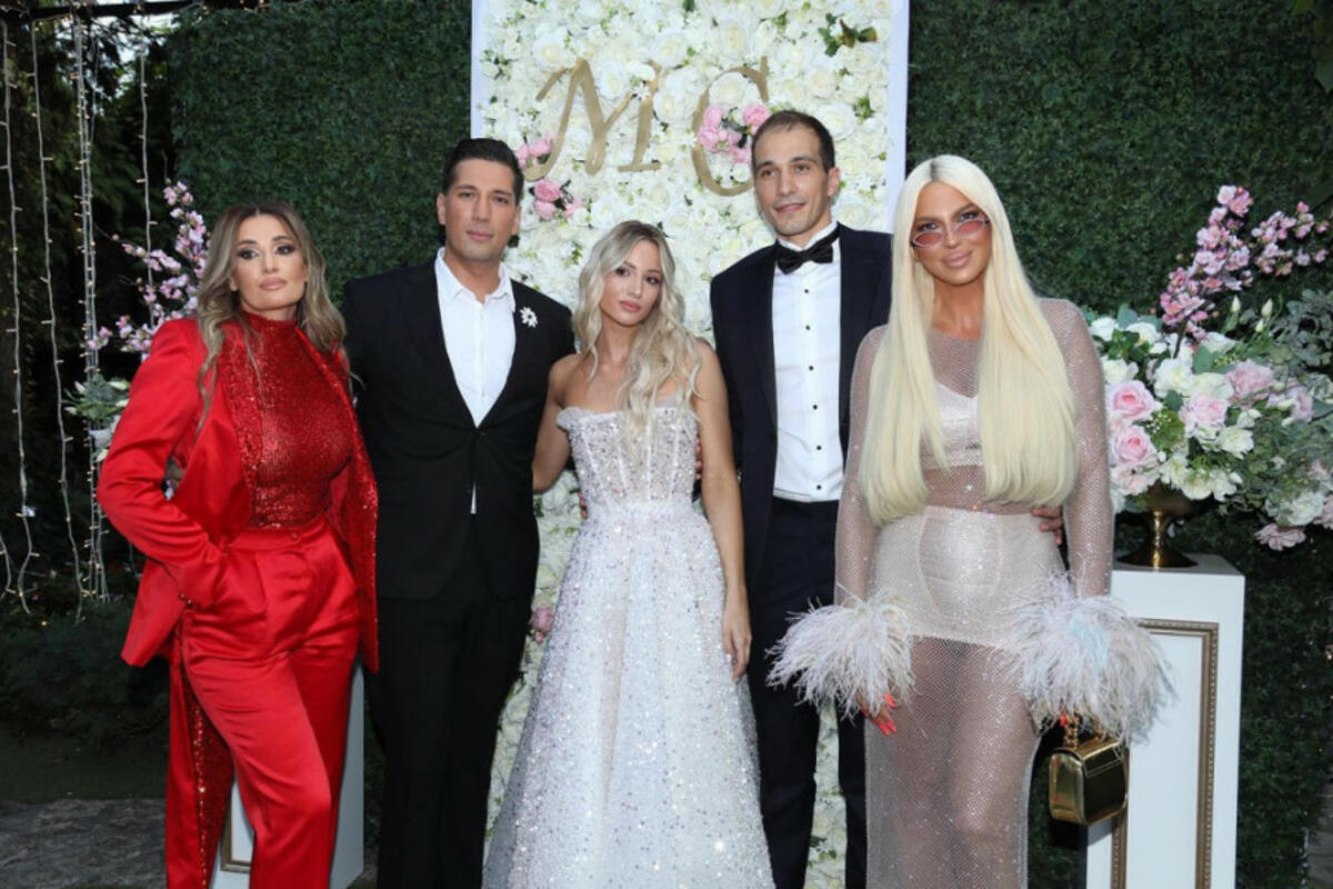 Ćerka Mire Škorić sa suprugom otputovala na romantičnu destinaciju