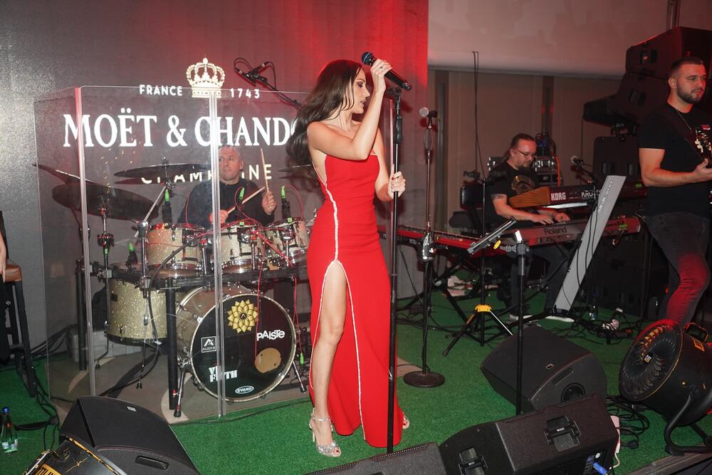 Prijina haljina za Reprizu