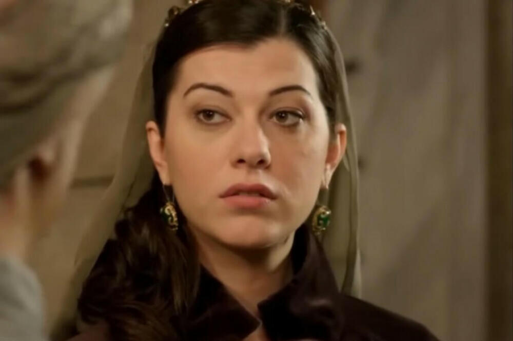 Nigar Kalfa iz Sulejmana Veličanstvenog