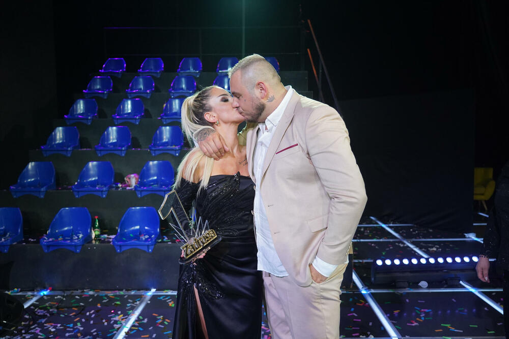 Da li je Aleksandra Nikolić trudna?