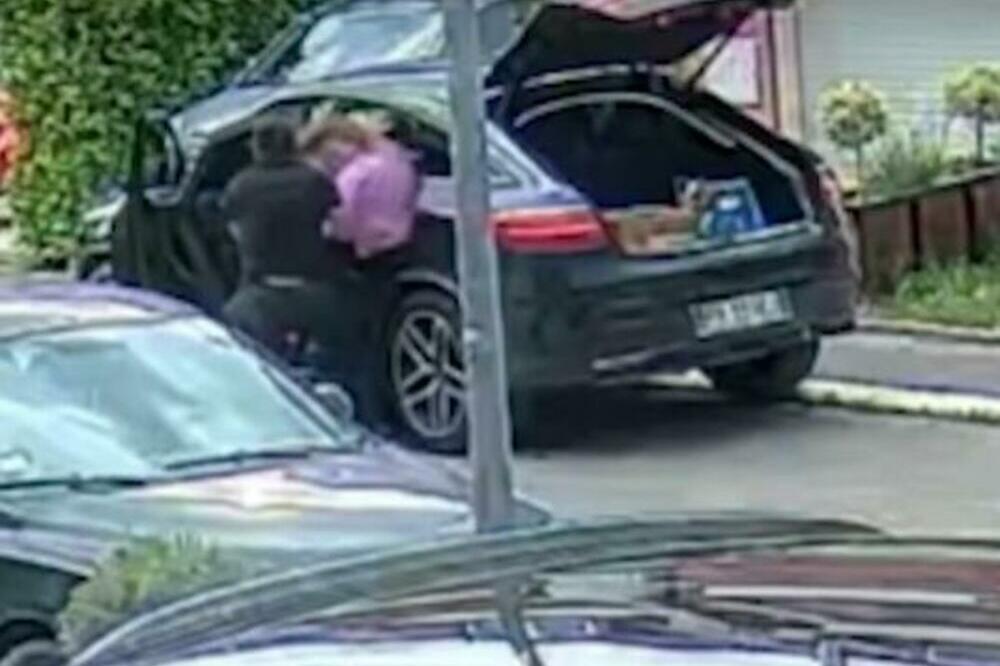 Snimak prebijanja Jelene Radanović