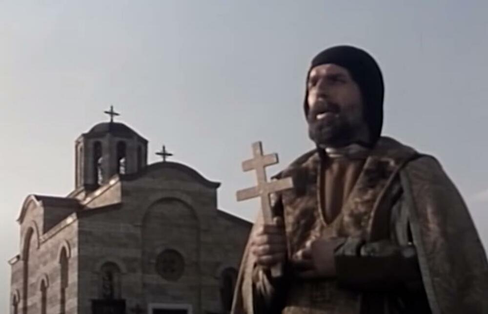 Greške u filmu Boj na Kosovu