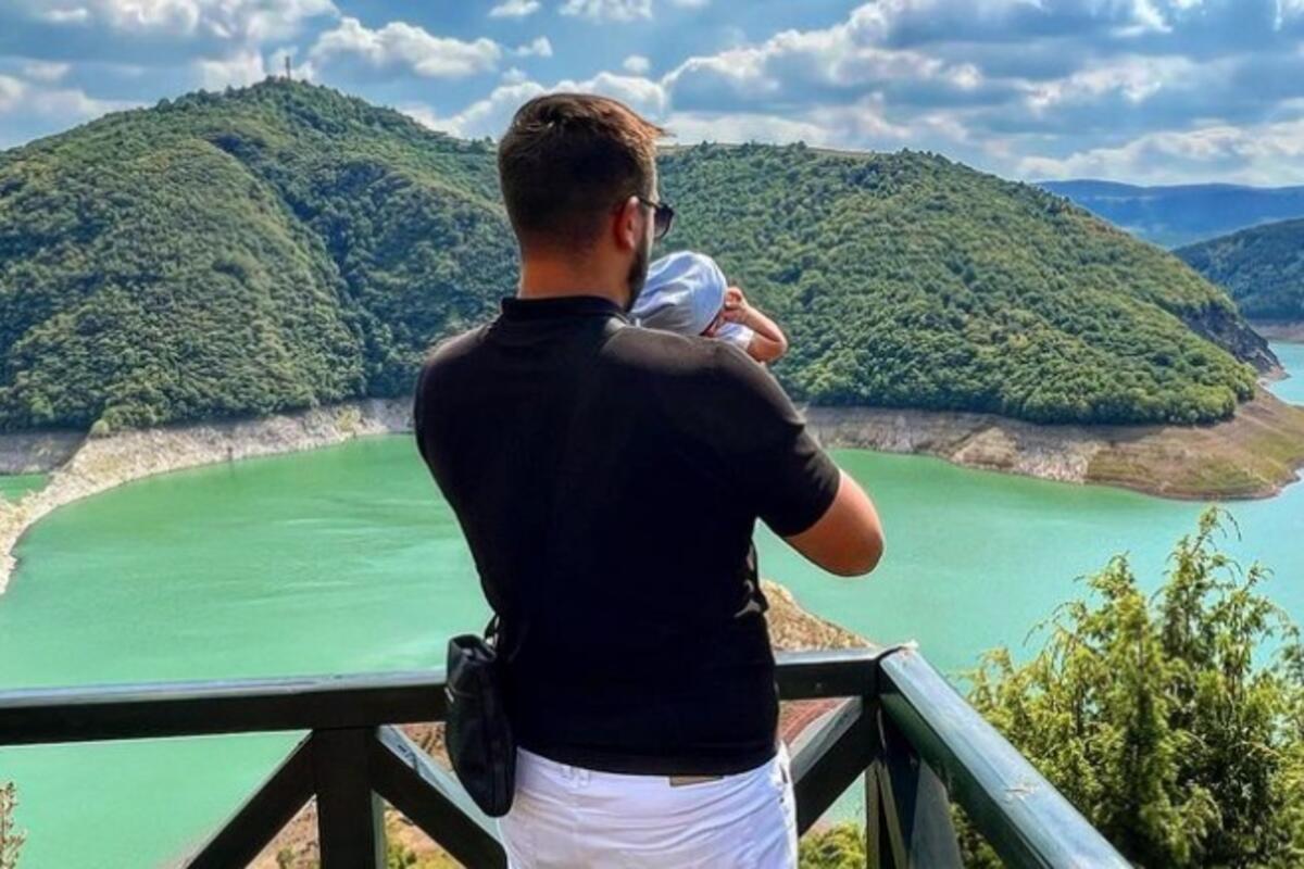 Pevač pokazao kako izgledaju veselja u Srbiji