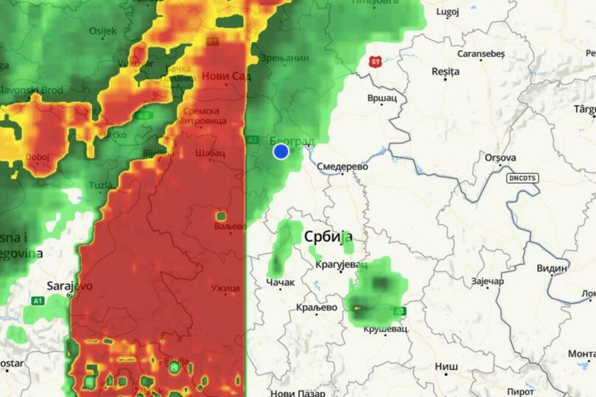 Uživo kretanje superćelijke oluje