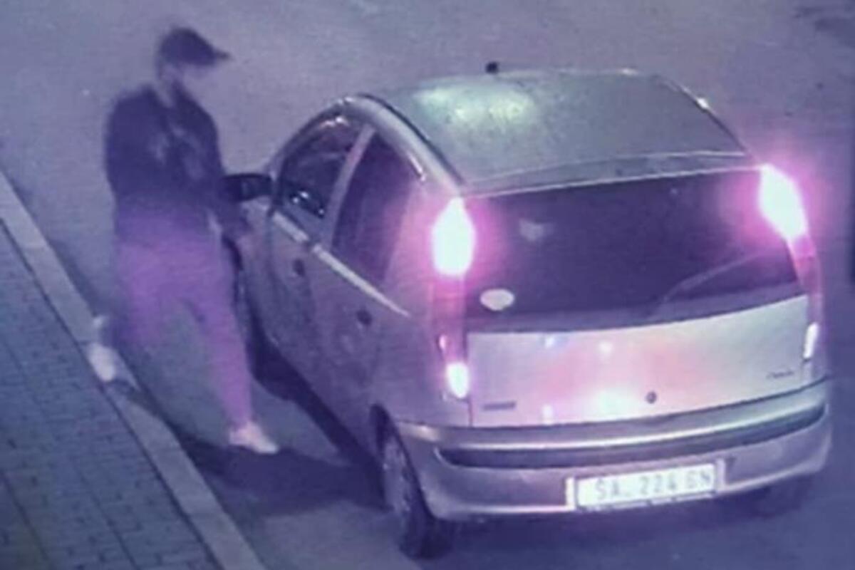 Fotografija lopova koji je ukrao auto u Obrenovcu u kom je bila devojčica