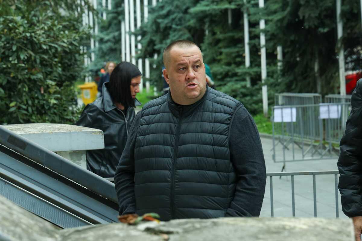 Dino Bešlić se oglasio nakon smrti majke